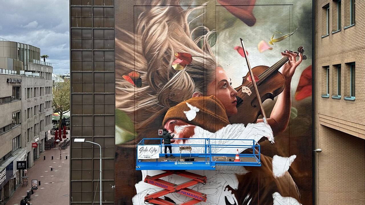 Artwork by Studio Giftig on the wall of MgE draws attention - MgE ...