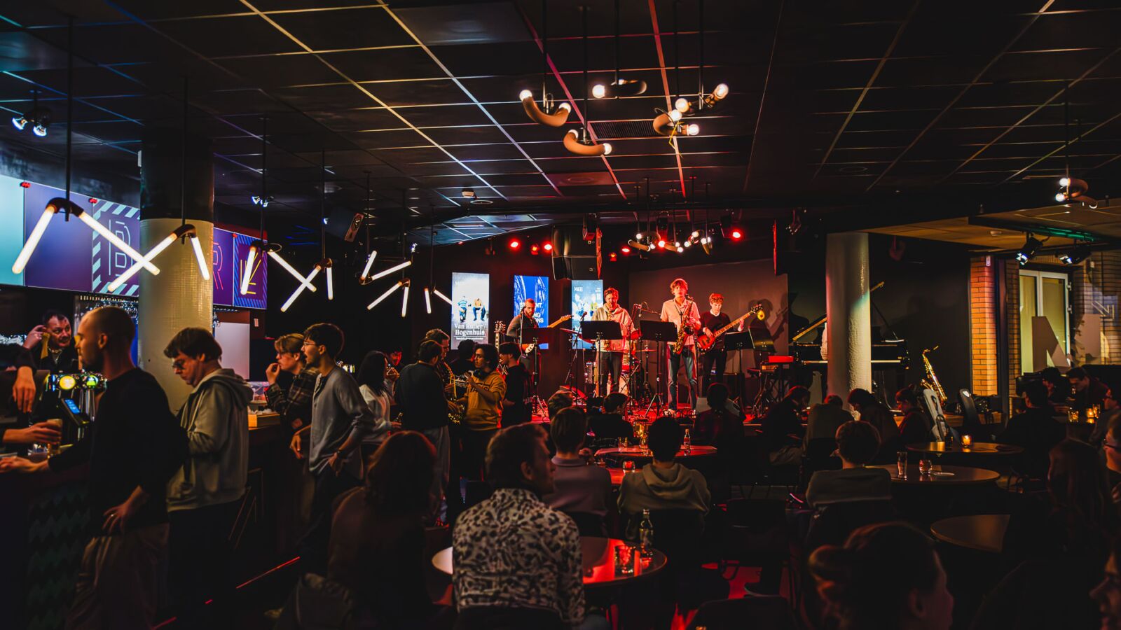 Studentproof Swing Sessions - MgE - Muziekgebouw Eindhoven