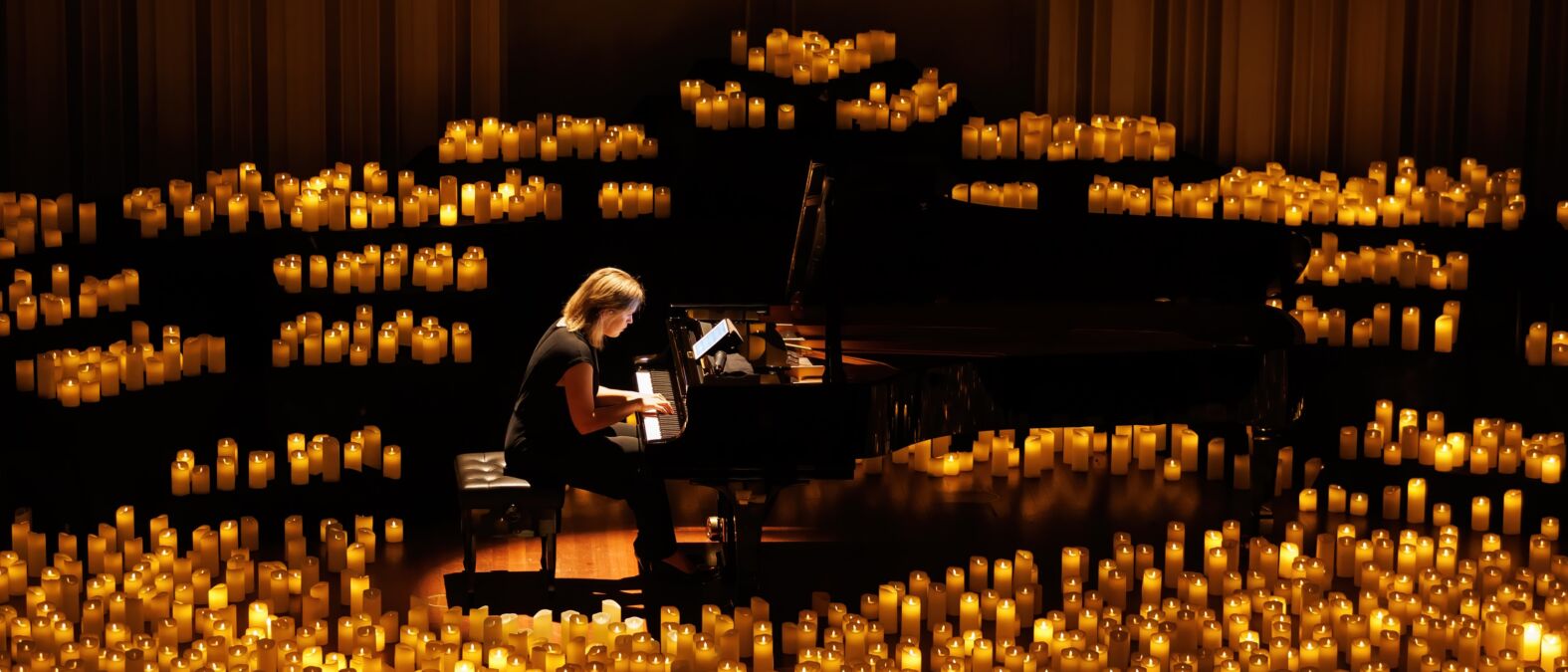 Candlelight Concerts: A Tribute to Adele - MgE - Muziekgebouw Eindhoven