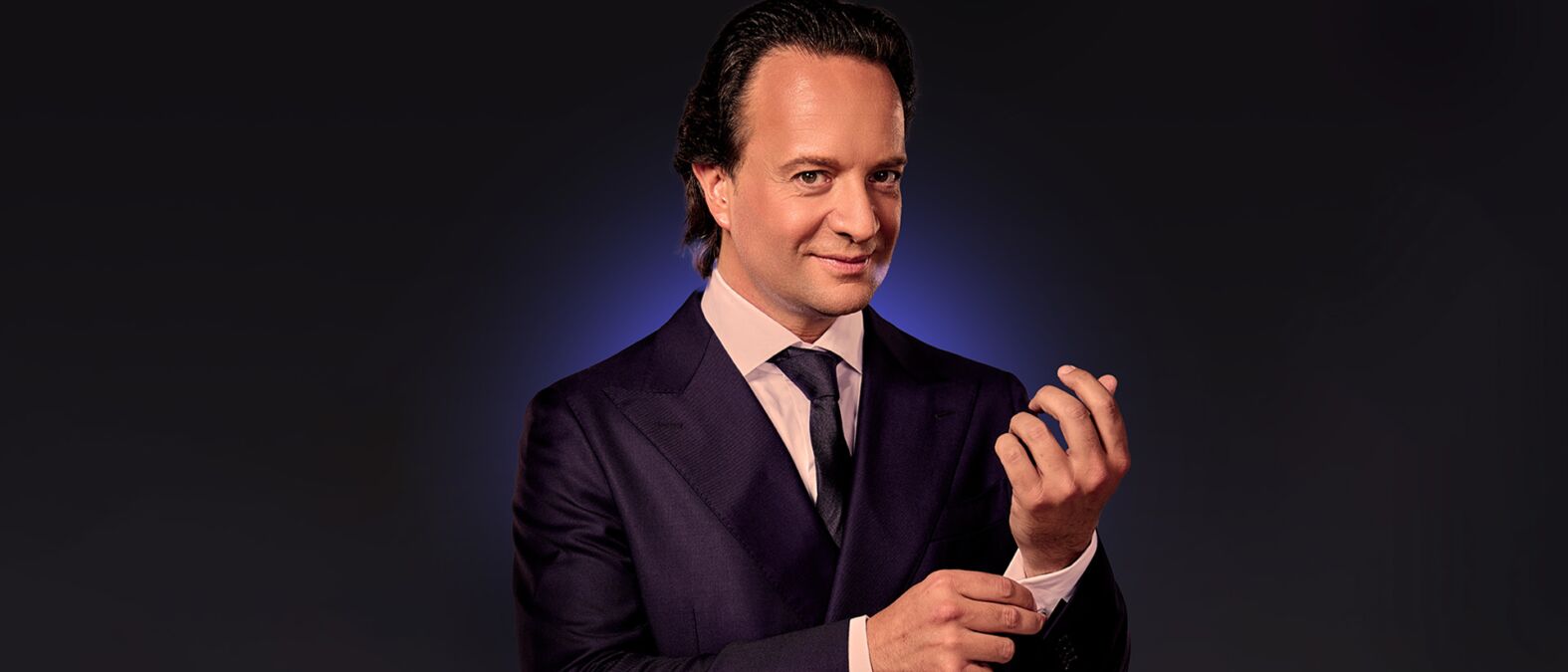 A Tribute to Julio Iglesias - MgE - Muziekgebouw Eindhoven
